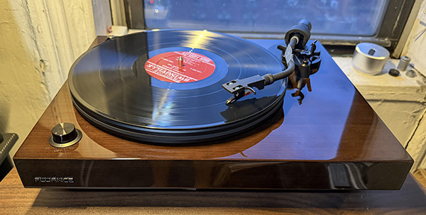 Fluance RT82 Turntable | Analog Planet